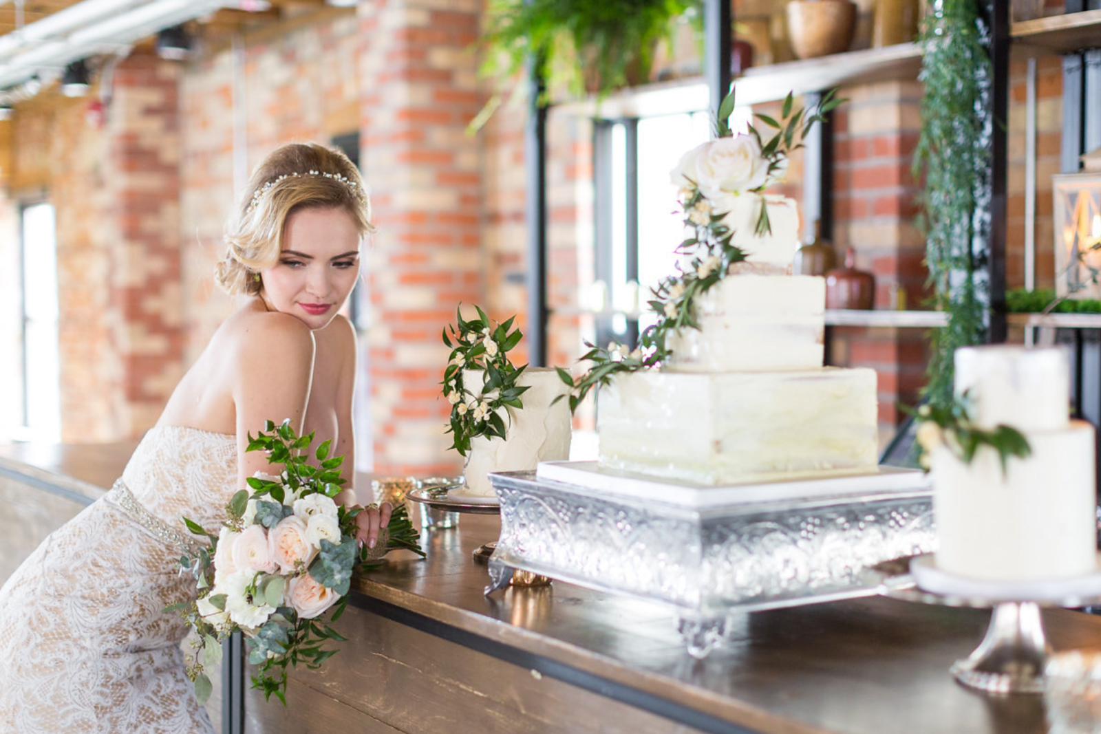 5 Reasons To Have A Weekday Wedding | The Loft on King